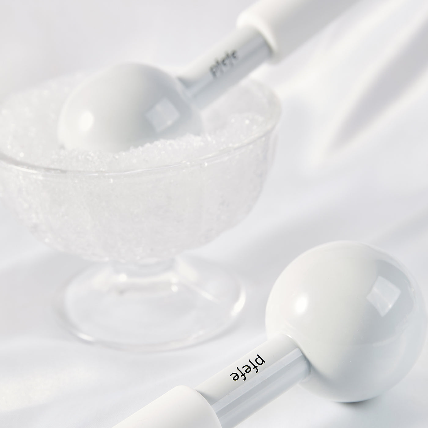 PFEFE WHITE Cryo Sticks